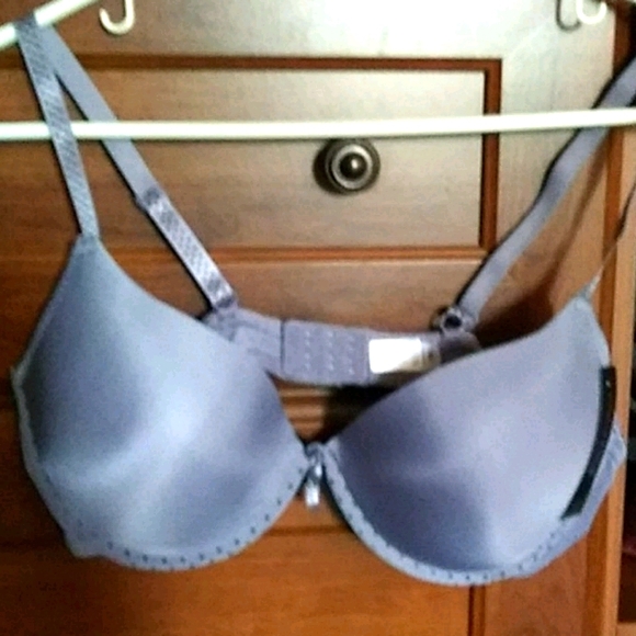 Mamia | Intimates & Sleepwear | Sale 3 Bras 42 Nwt 38c Mamia Full Cup ...